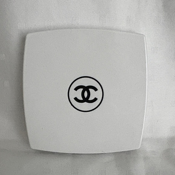 CHANEL | Makeup | Chanel Beauty Miroir Double Facettes Mirrror Duo ...
